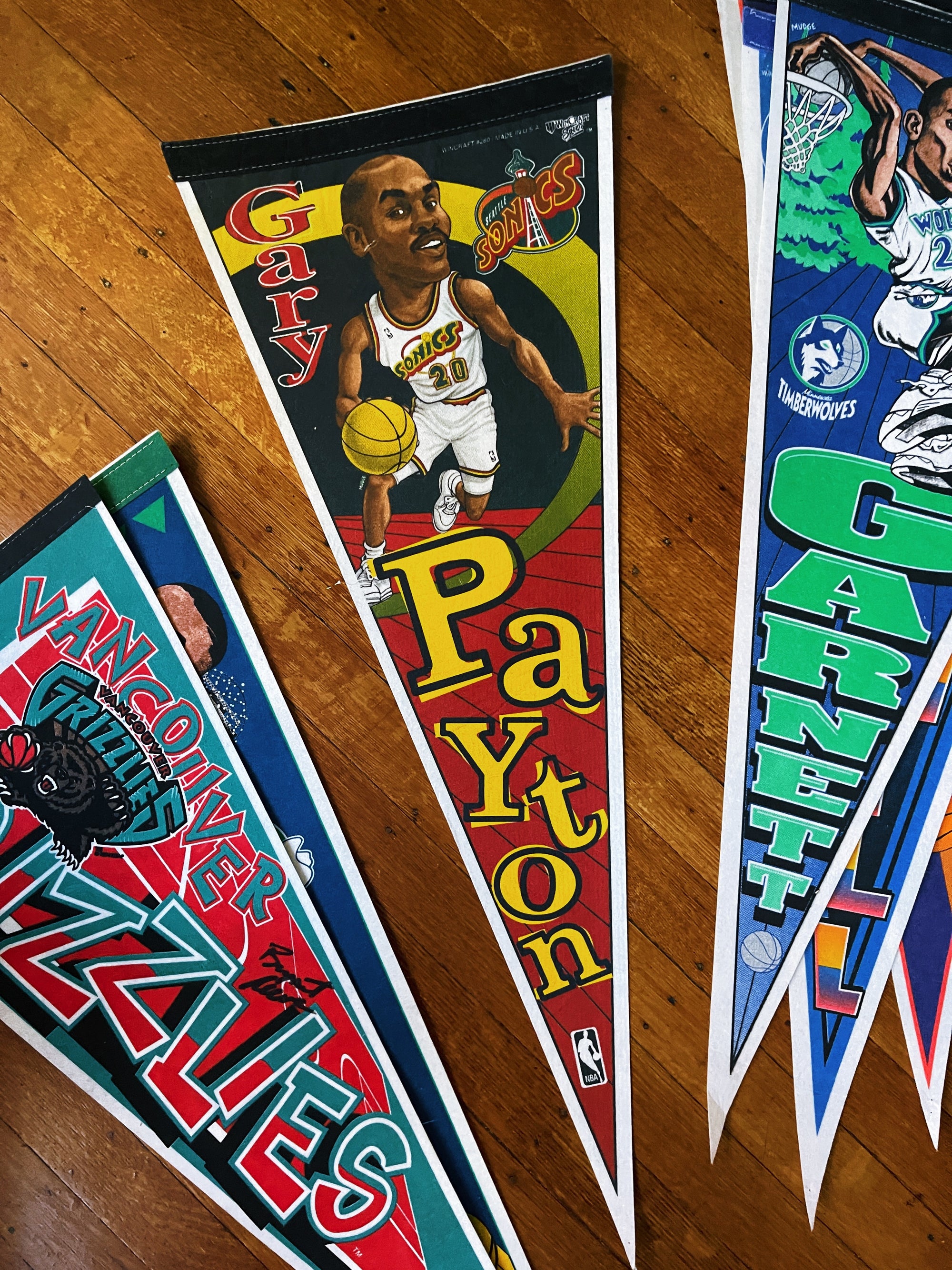 Vintage 1990's NBA Basketball Pennants (Please Select) – BLK MKT Vintage